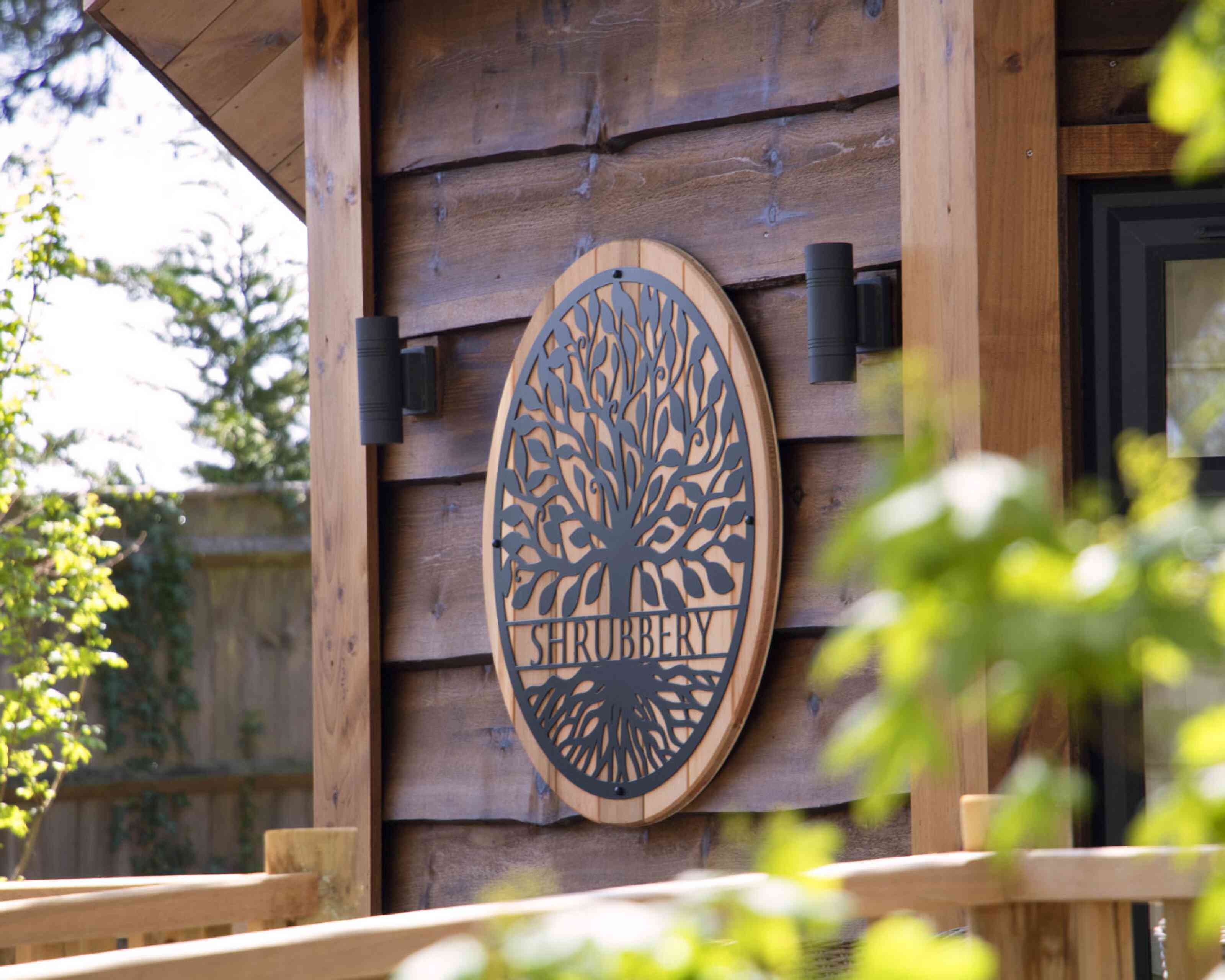 The Shrubbery: Luxury Woodland Hideaway with Hot Tub for Two